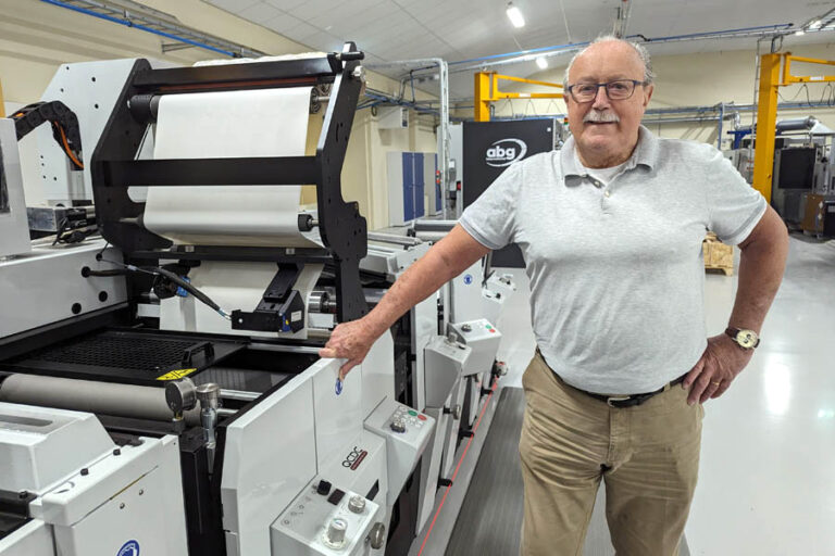 Satser 100 millioner på nytt etikettrykkeri